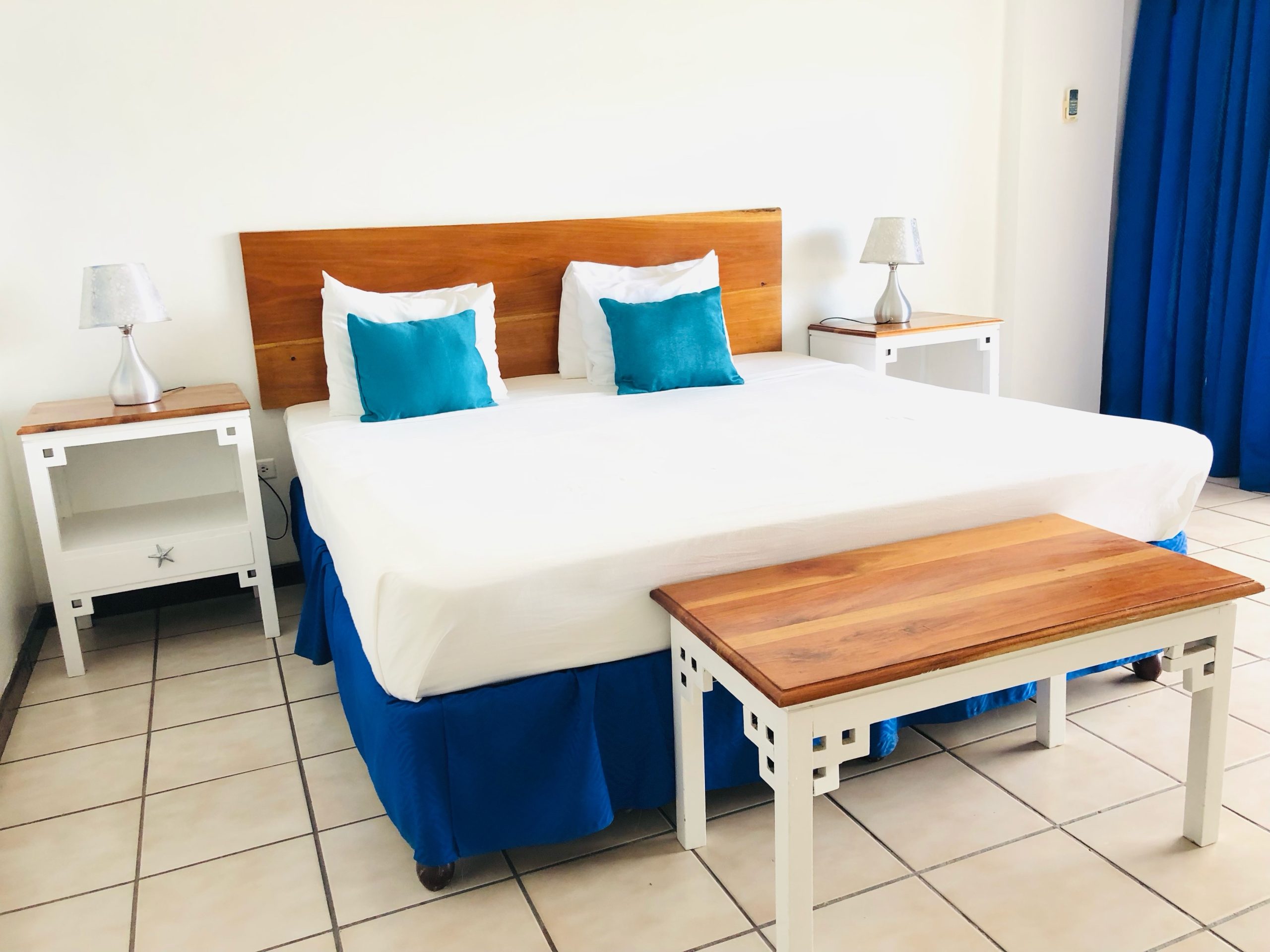 Premium Suite - Sand And Tan Beach Hotel